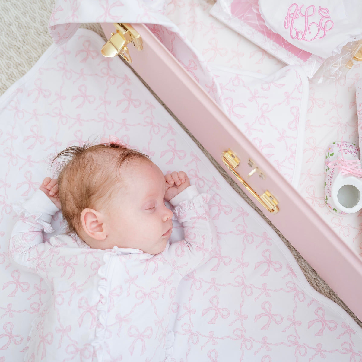 Classic Whimsy x Petite Keep