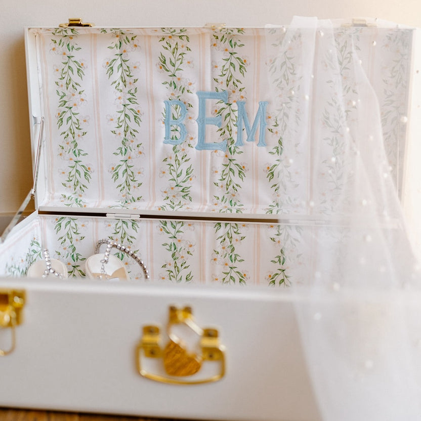 Heirloom Keepsake Trunks for Brides | Petite Keep